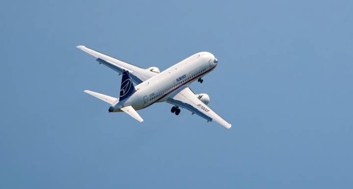 СМИ Причиной крушения Ssj 100 в Подмосковье мог стать человеческий фактор